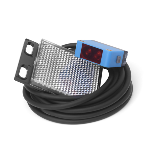 Retro Reflective Photoelectric Sensor, 50-300mm/30-2000mm | SUCH.com